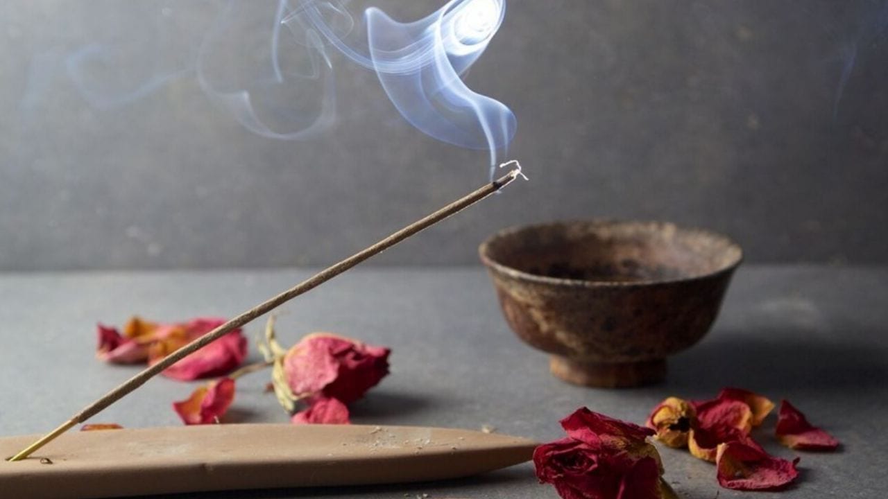 Utilidades do Incenso: Benefícios e Utilidades mágicas.